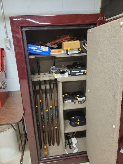 Timber Ridge by Liberty model D-23 gun safe/ CONTENTS NOT INCLUDED ...