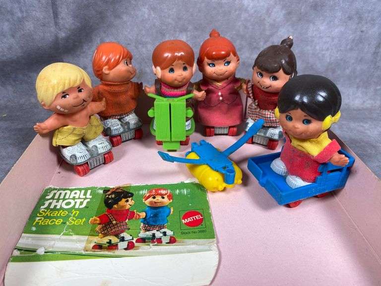 VINTAGE MATTEL SMALL SHOT SKATE ‘ n RACE DOLLS - Kaufman Realty & Auctions