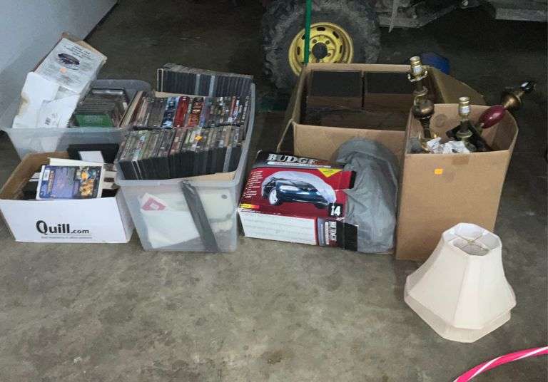 Photo of movies, sterio set, lamps - Kaufman Realty & Auctions