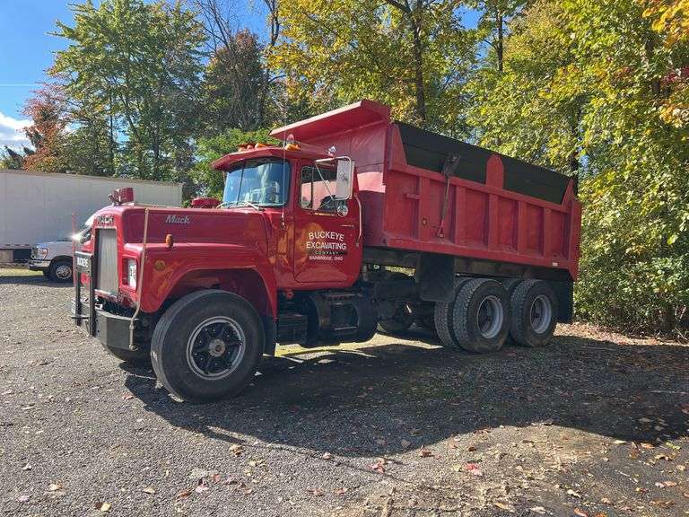 1973 Mack R685ST dump truck showing 334,690 miles - Kaufman Realty ...