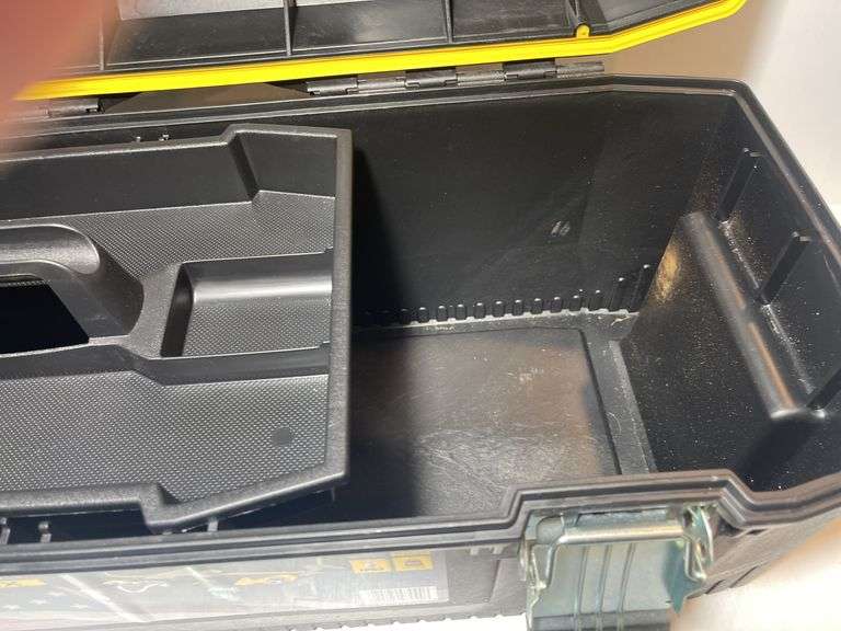 Stanley Tool Box - Kaufman Realty & Auctions