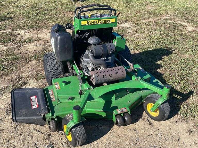 John Deere 661R QT 61" stand-on mower - showing 673.3 hrs - Kaufman Realty & Auctions