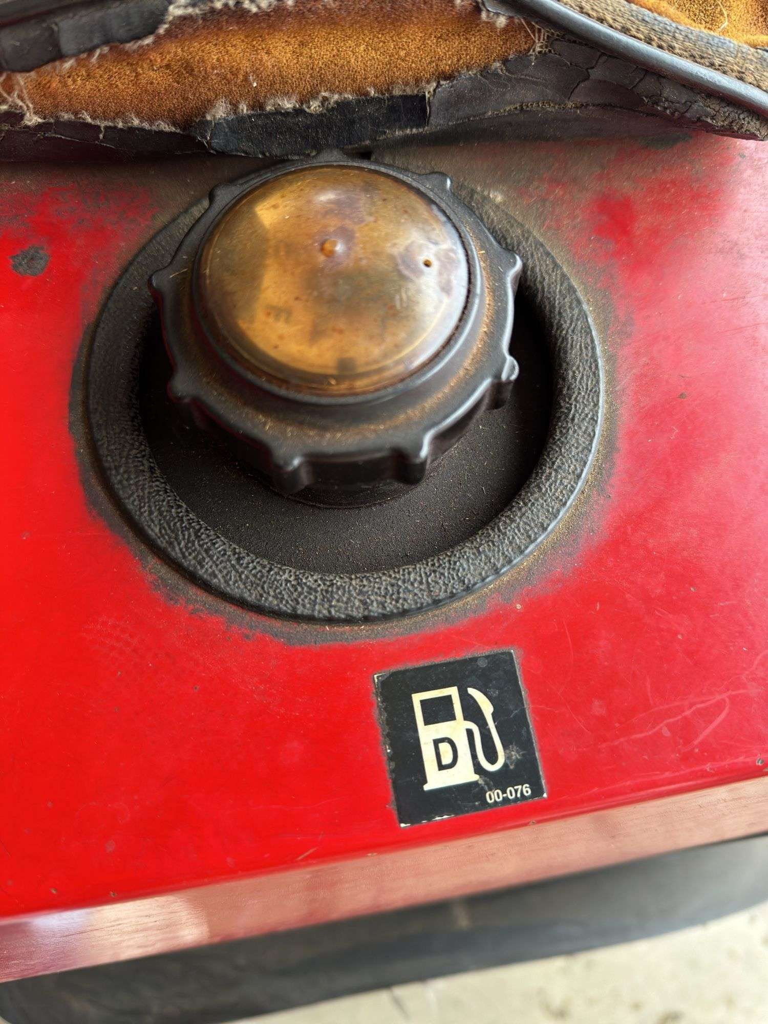 Steiner 525, 4WD, 1643hrs, Diesel - Kaufman Realty & Auctions