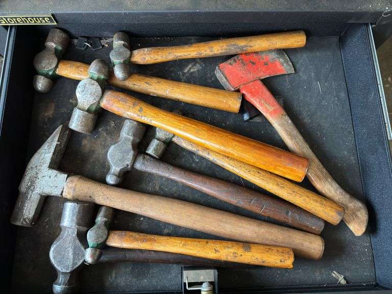 (8) Hammers and Axe - Kaufman Realty & Auctions