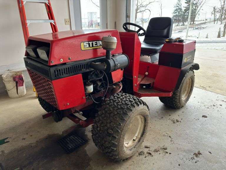 Steiner 525, 4WD, 1643hrs, Diesel - Kaufman Realty & Auctions
