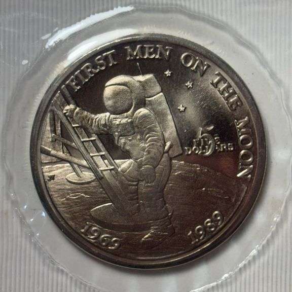 1969-1989 The First Men on the Moon $5 Commemorative Coin in ...