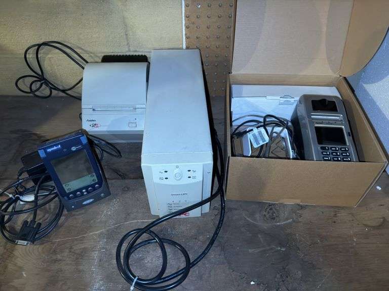 Axiohm Receipt Printer and other misc. - Kaufman Realty & Auctions