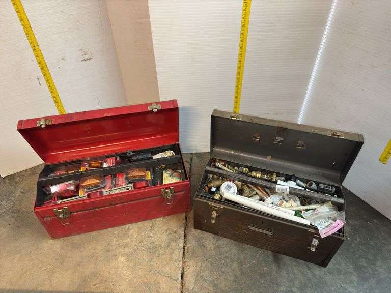 (2) Metal Toolboxes w/ Contents - Kaufman Realty & Auctions