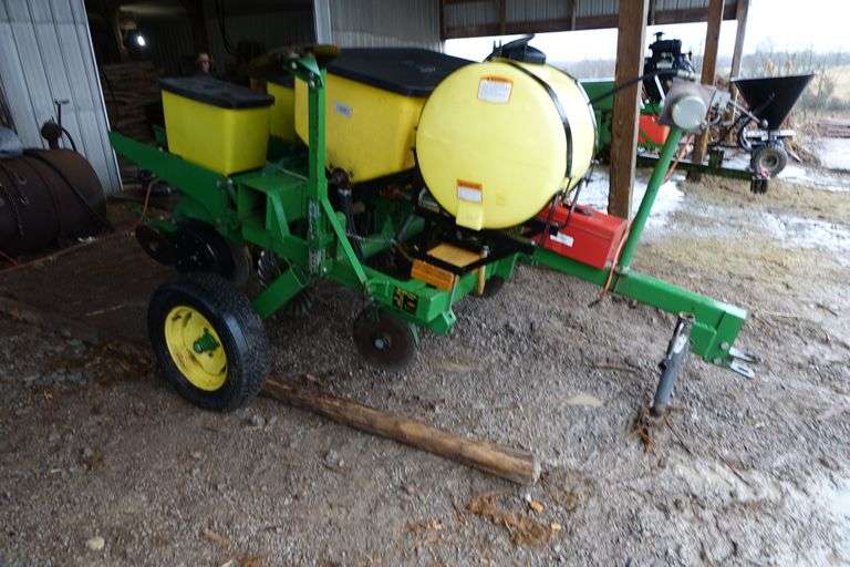 Detweiler & Kemp Farm Reduction - Kaufman Realty & Auctions