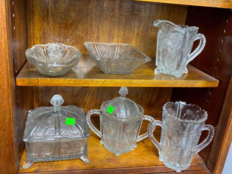 Higbee Paneled Thistle Glass Set - Kaufman Realty & Auctions