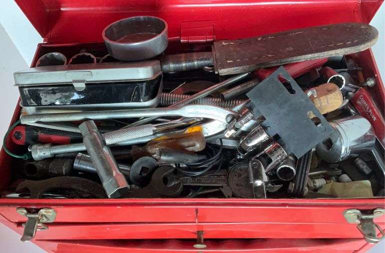 Test Rite Tool Box with Contents - Kaufman Realty & Auctions