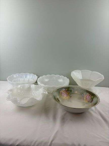 Milk Glass Bowls, Rose Bowl & Fenton Hanging Cherry Bowl - Kaufman Realty & Auctions