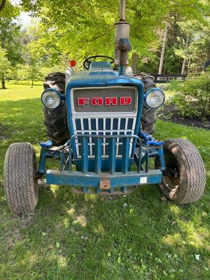 Ford 3000 gas tractor runs & works good,shows 2688 hrs ( tiller not ...