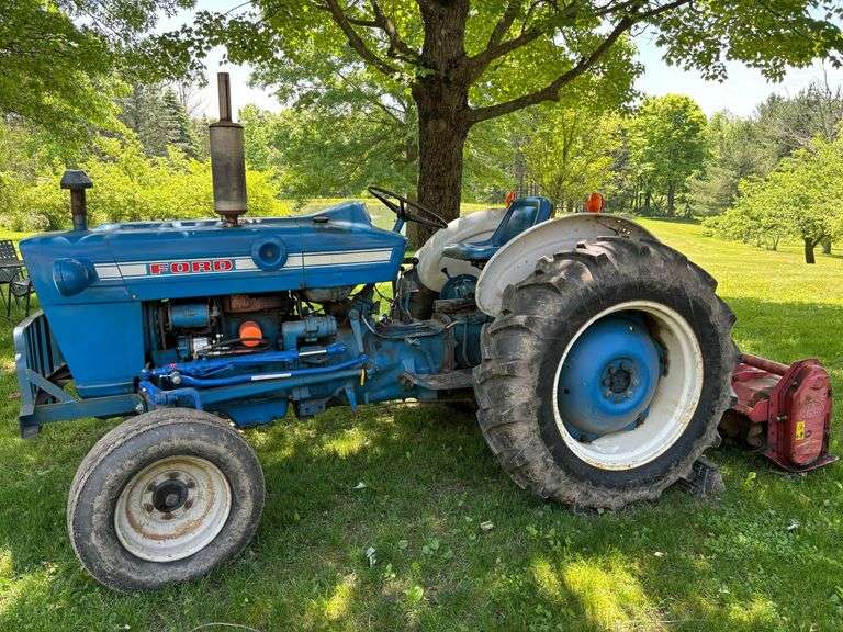 Ford 3000 gas tractor runs & works good,shows 2688 hrs ( tiller not ...