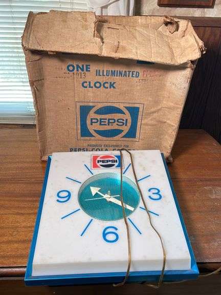 VINTAGE LIGHTED PEPSI CLOCK WITH ORIGIINAL BOX, WORKS - Kaufman Realty ...