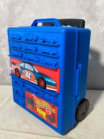 Hot wheels carrying case filled with mostly hotwheels cars - Kaufman ...