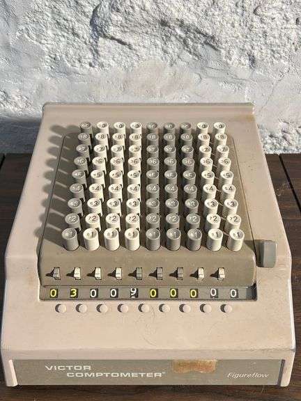 Victor comptometer adding machine - Kaufman Realty & Auctions