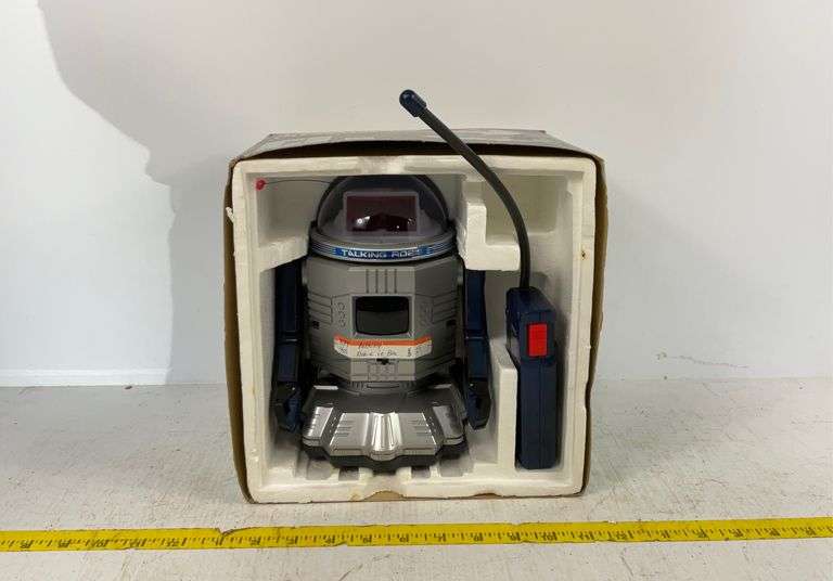 Radio Shack Radio Controlled Talking Robie Robot - Kaufman Realty ...