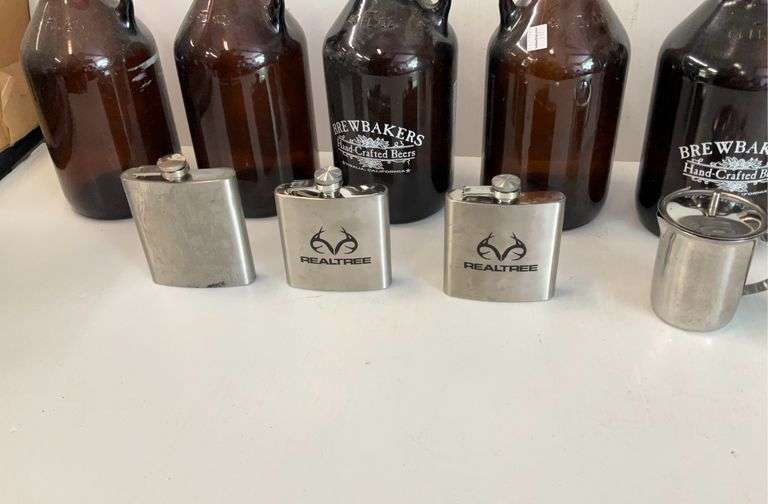 Vintage 54OZ Glass Jugs, Flasks, Creamer and Drink Mixing Cups ...