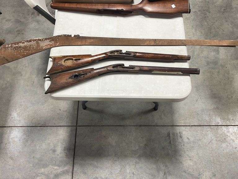 2 Gun Frames and Cutout - Kaufman Realty & Auctions
