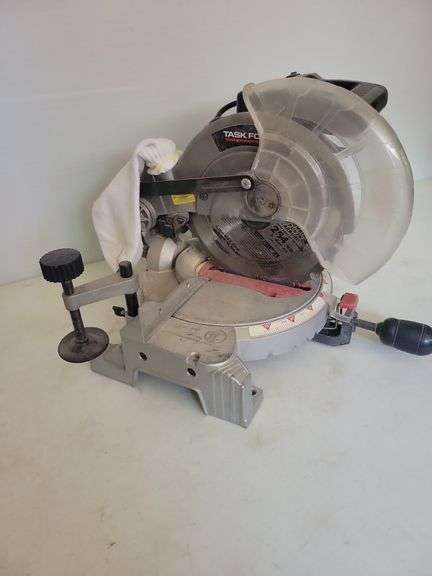 Task Force 10" compound miter saw - Kaufman Realty & Auctions