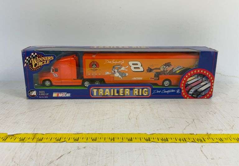 Winners Circle Dale Earnhardt Jr #8 Looney Tunes Trailer Rig - Kaufman ...