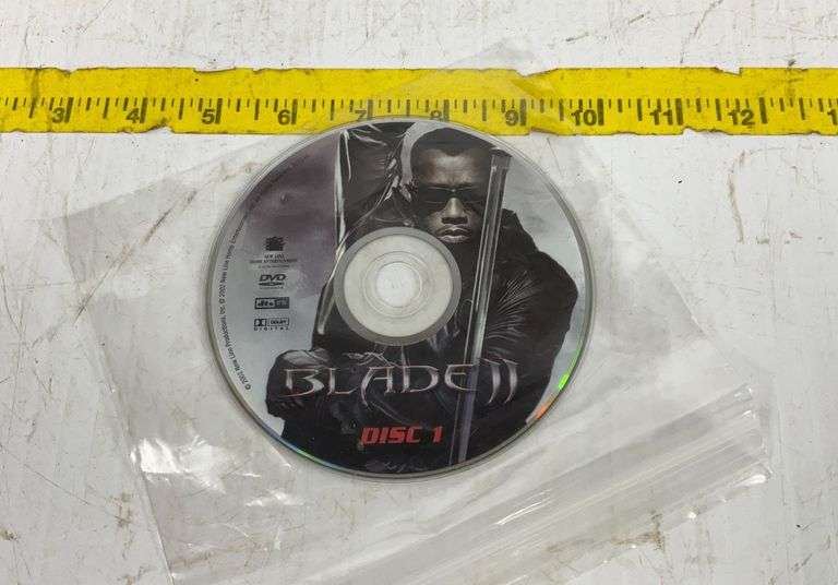 Marvel Blade II DVD Disc 1 - Kaufman Realty & Auctions