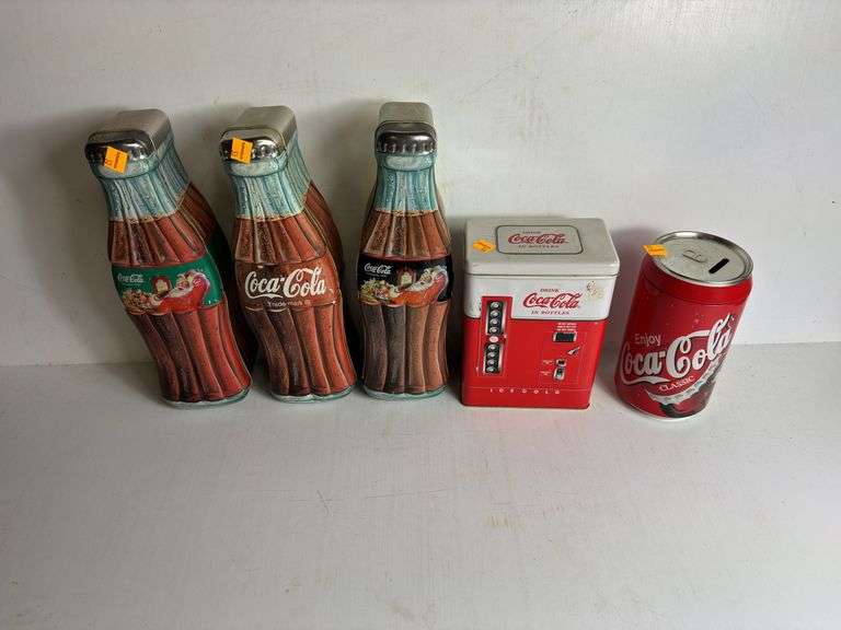 5 Coca Cola Tins - Kaufman Realty & Auctions