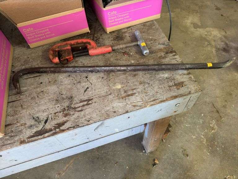 Crowbar and Rigid Pipe Cutter - Kaufman Realty & Auctions