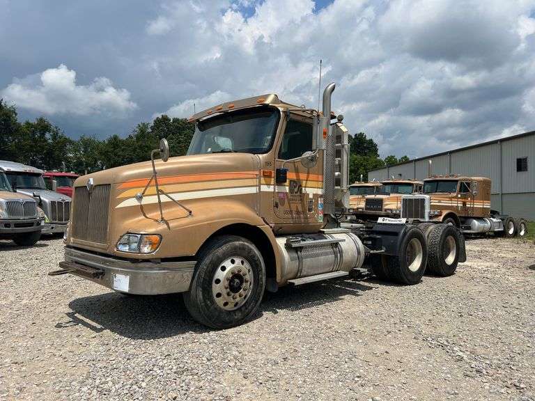 2007 IH 9400i SBA 6x4 showing 352,406 i, 19,535 hrs / runs - Kaufman ...