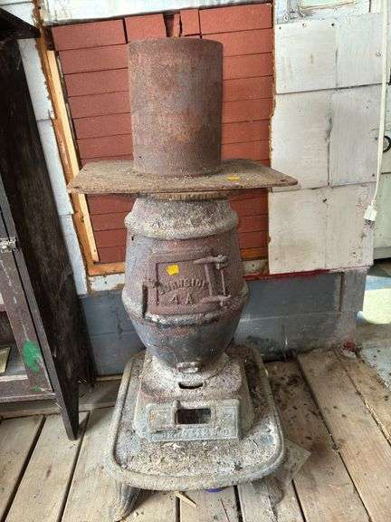 Burnside 4A Stove - Kaufman Realty & Auctions