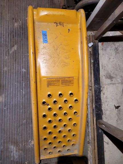 VINTAGE YELLOW CAR RAMPS - Kaufman Realty & Auctions