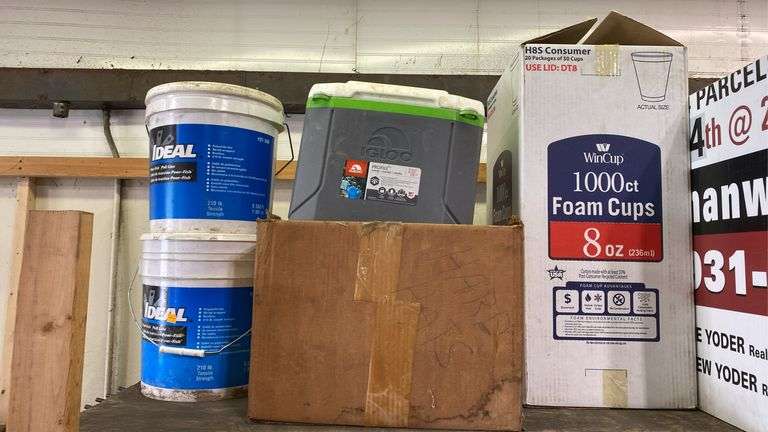 Hard Hats, Foam Cups, Igloo Coller & More - Kaufman Realty & Auctions