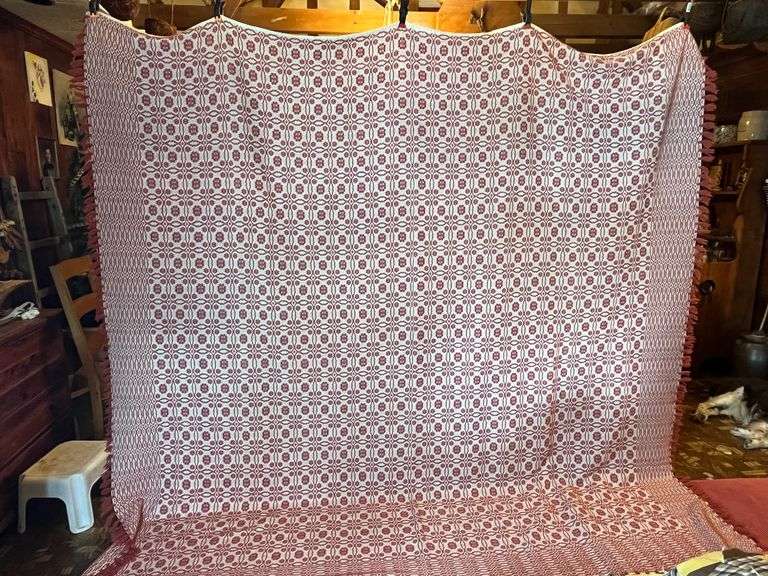 100" x 100" Rust Color Coverlet - Kaufman Realty & Auctions