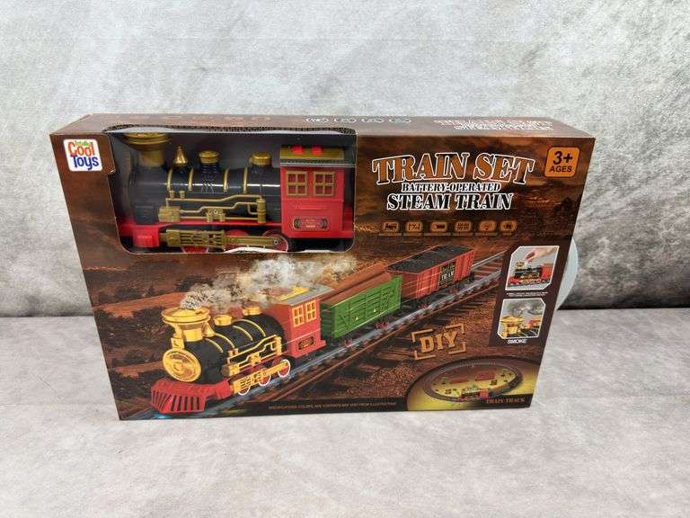 Train Set Battery Operated Steam Train - Kaufman Realty & Auctions