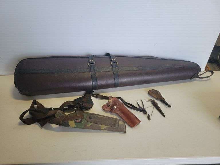 Soft gun case, holsters, gun related items - Kaufman Realty & Auctions