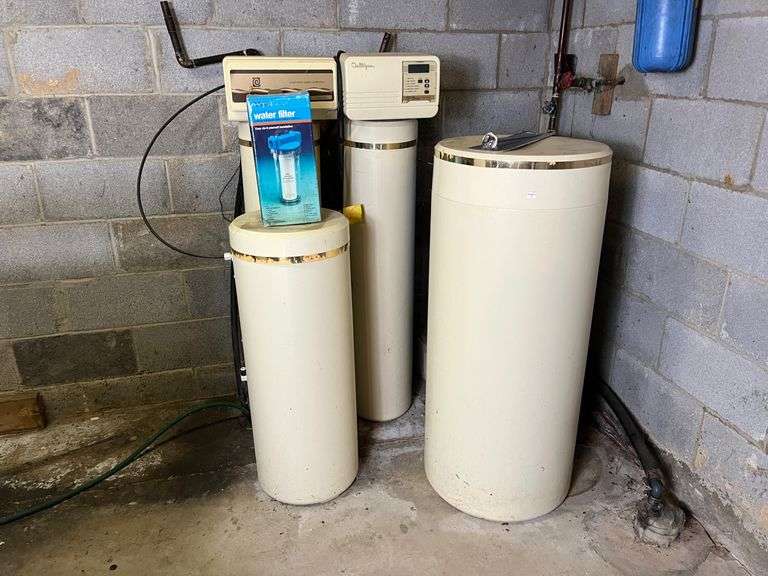Culligan Water Conditioner - Kaufman Realty & Auctions