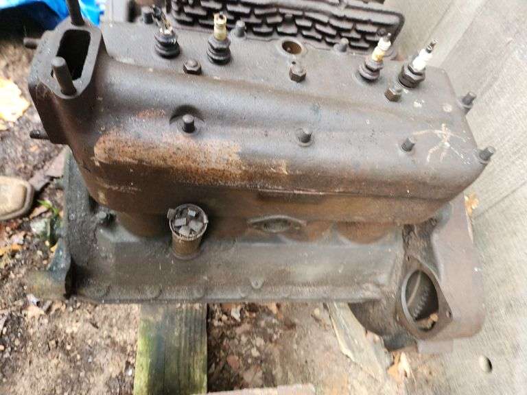 Model A Engine - Kaufman Realty & Auctions