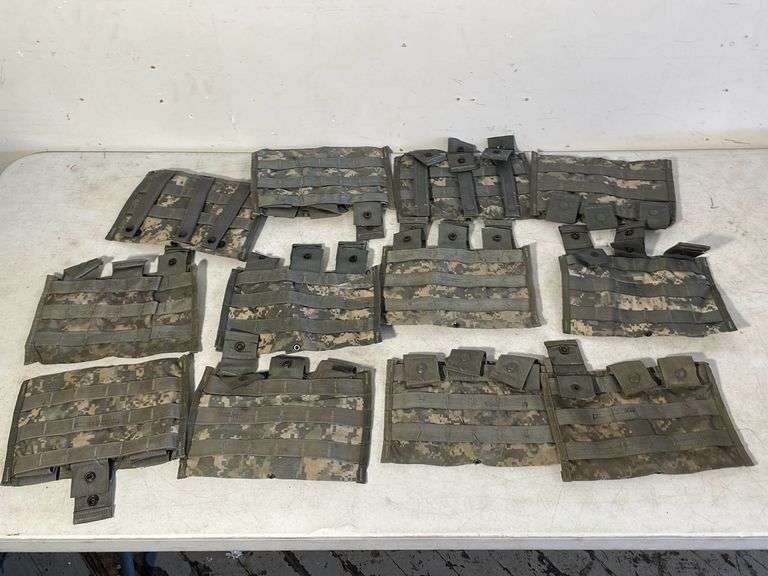 (12) military magazine holders - Kaufman Realty & Auctions