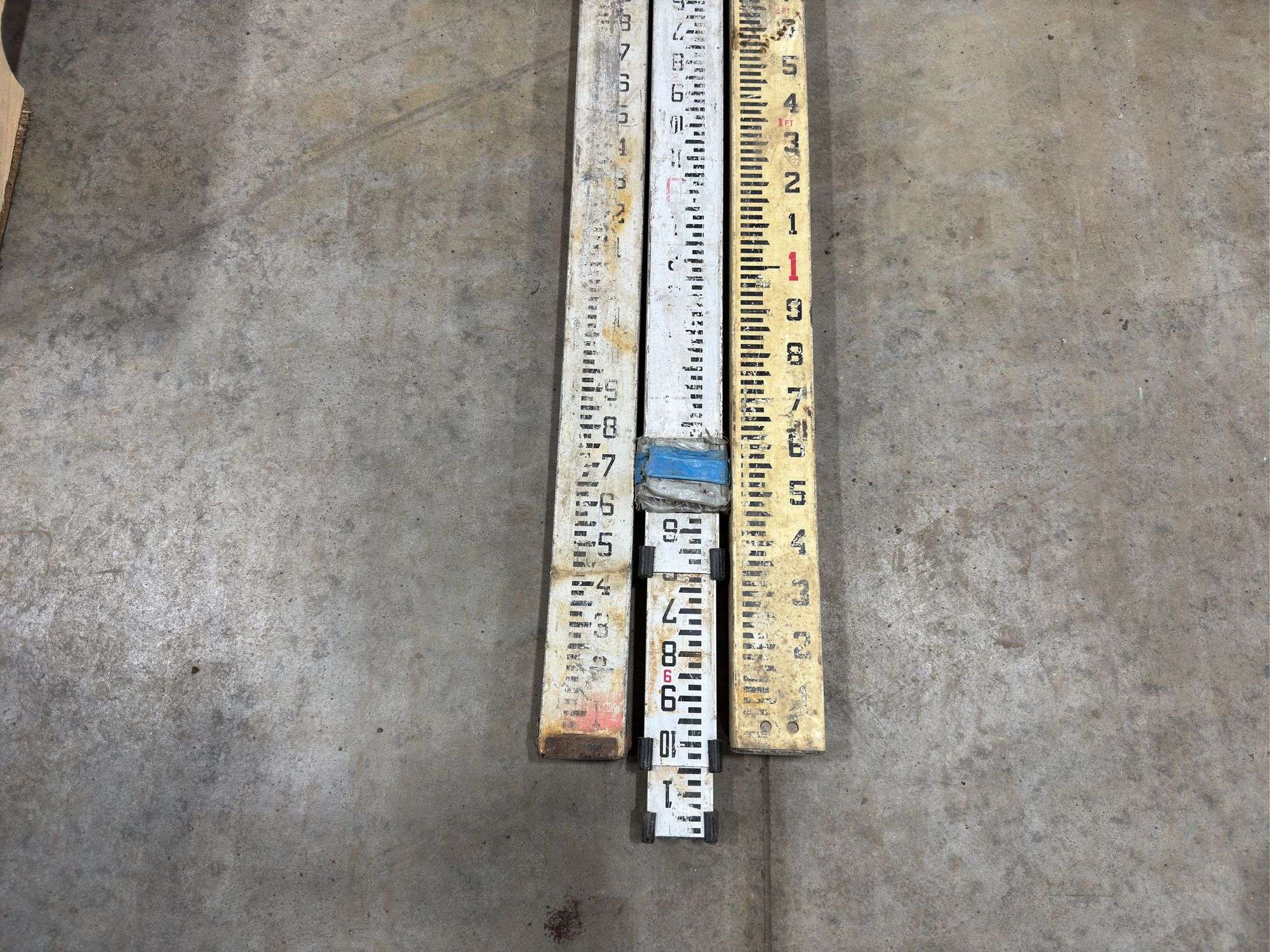 (3) Measuring Sticks - Kaufman Realty & Auctions