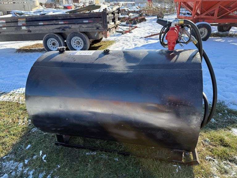 250 gal fuel tank with 20 GPM Pump - Kaufman Realty & Auctions