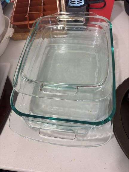 Pyrex Glass cake pans - Kaufman Realty & Auctions
