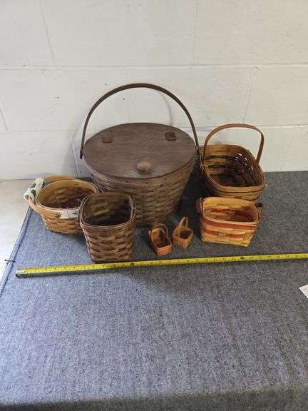 LOT OF MISC BASKETS - Kaufman Realty & Auctions