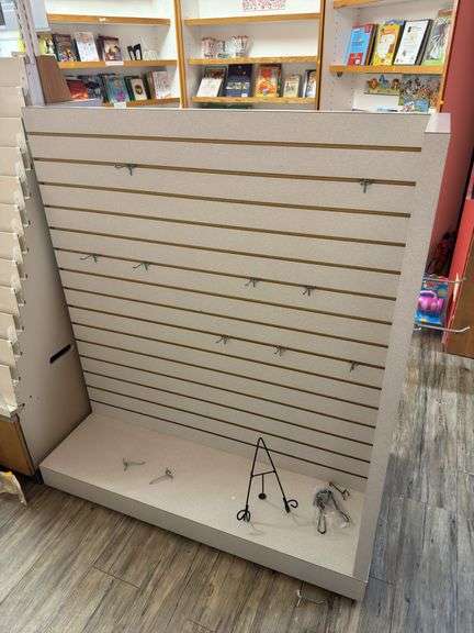 Display Stand *items not included - Kaufman Realty & Auctions