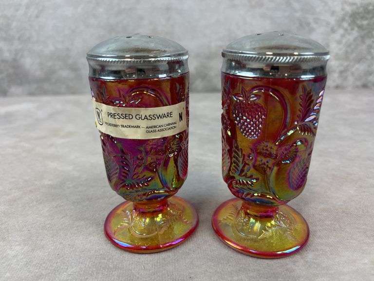 Fenton Red Inverted Strawberry Salt & Pepper Shaker - 1994 Columbus, OG ...