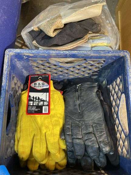 MILK CRATE OF GLOVES (MANY NEW) - Kaufman Realty & Auctions