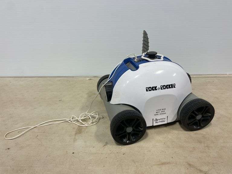 Rock Rocker Cordless robot pool cleaner - Kaufman Realty & Auctions
