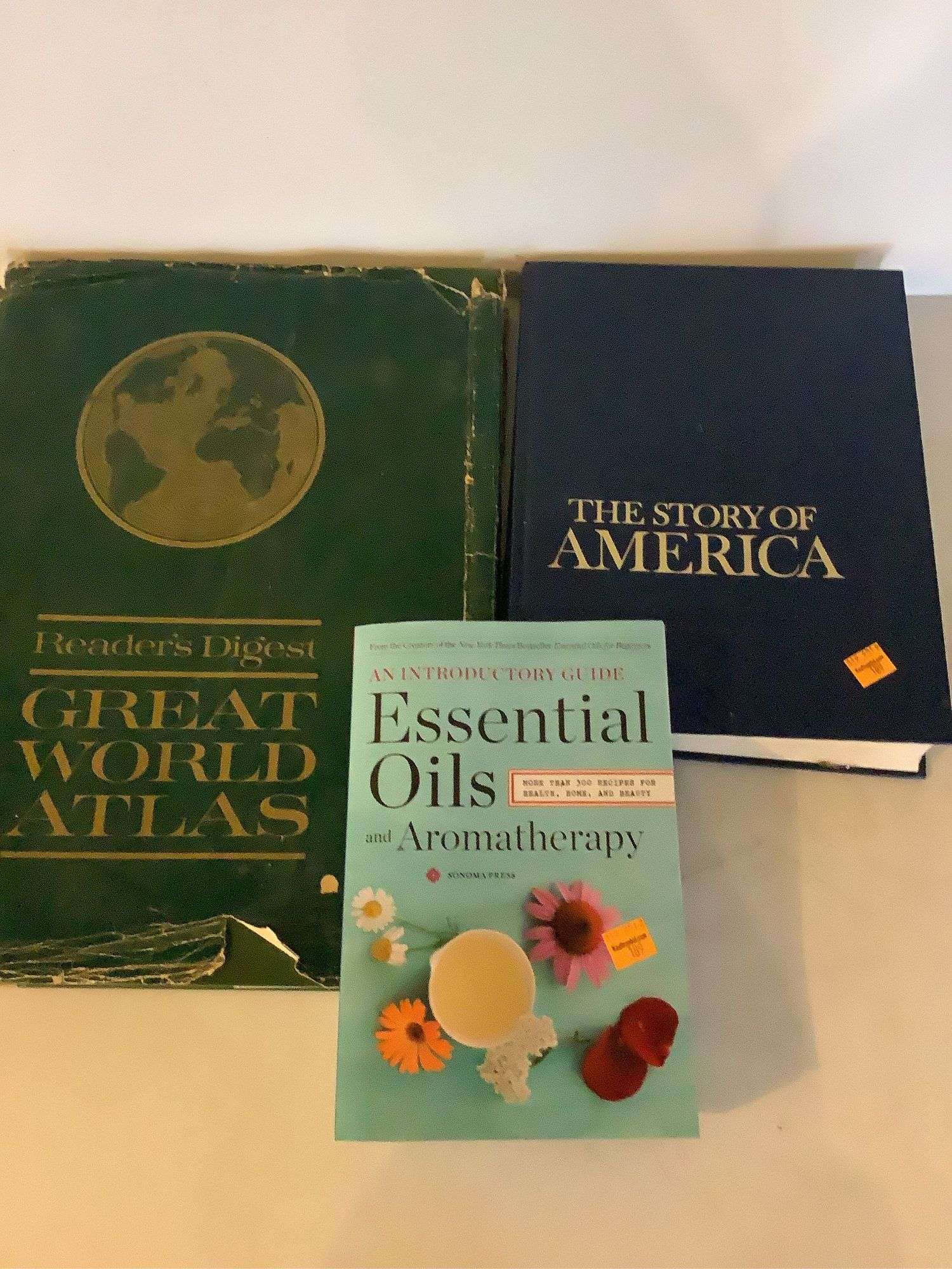 3 Books - Essential Oils, Story of America, World Atlas - Kaufman ...