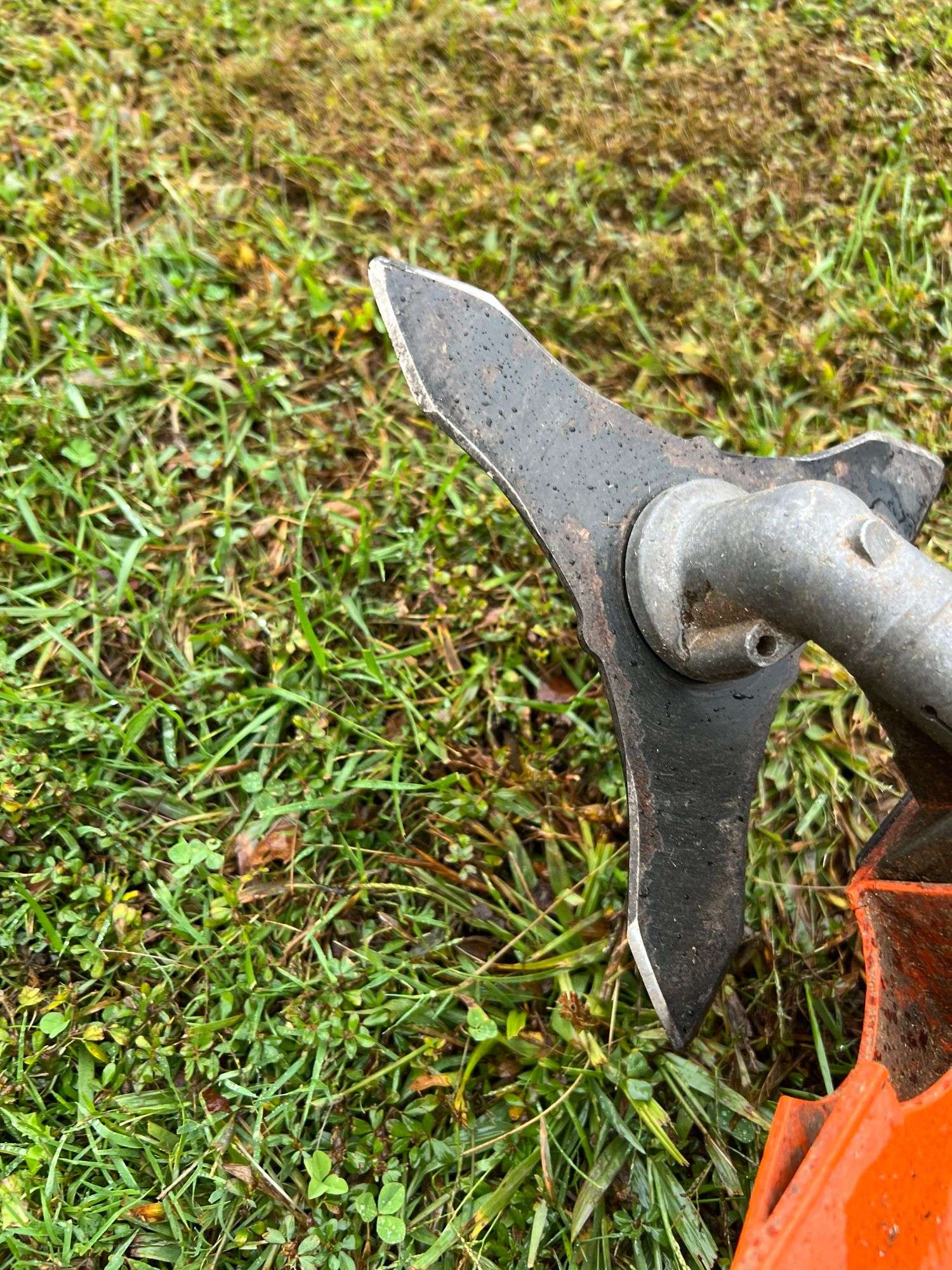 Stihl FS66 Straight Shaft Brush Cutter - Kaufman Realty & Auctions
