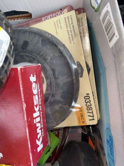 Miscellaneous Vehicle Accessories - Kaufman Realty & Auctions